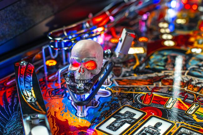 Stern Pinball x Metallica Remastered - 2024 Premium Model | Metallica.com